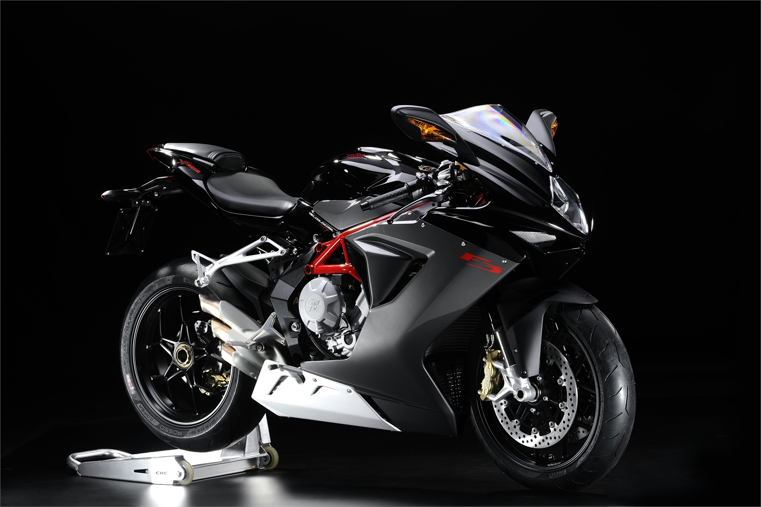 Mv Agusta F3 Nera Laterale Destro Fronte, Mv Agusta F3 | Cavalli Vapore