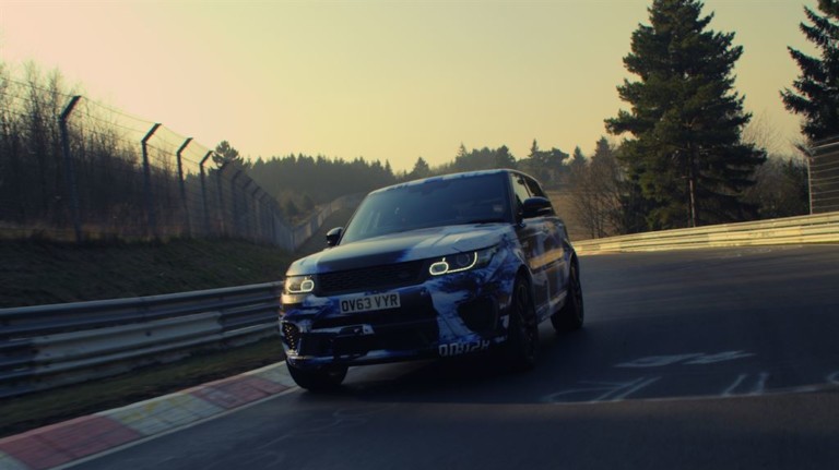 Ranger Rover Sport SVR: da record al Nurburgring - Video | Cavalli Vapore