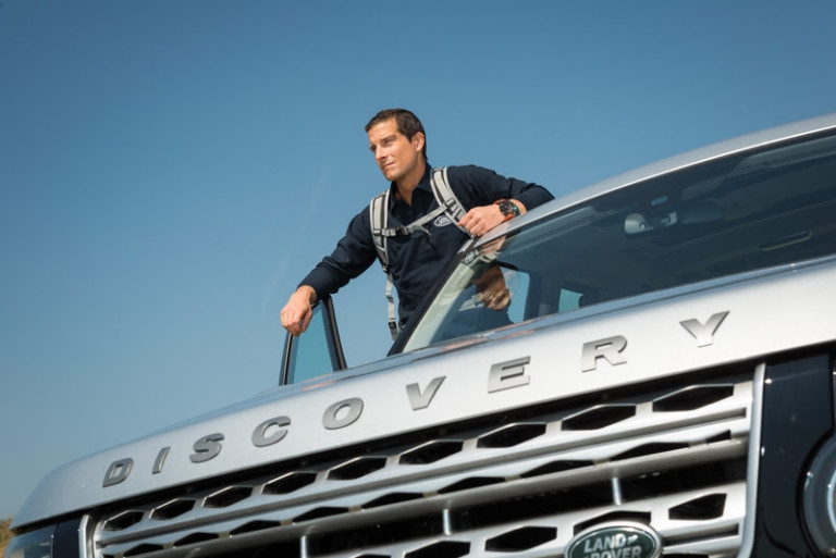 Land Rover: Bear Grylls nuovo ambasciatore | Cavalli Vapore