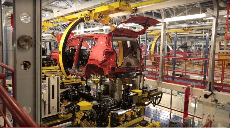 Jeep Renegade Stabilimento Melfi 4 | Cavalli Vapore