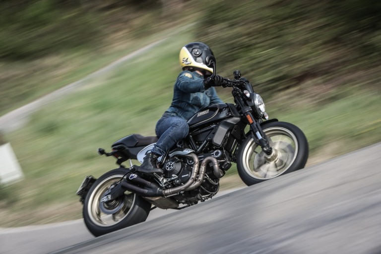 Ducati Scrambler: Revolution 54 Café Racer | Cavalli Vapore